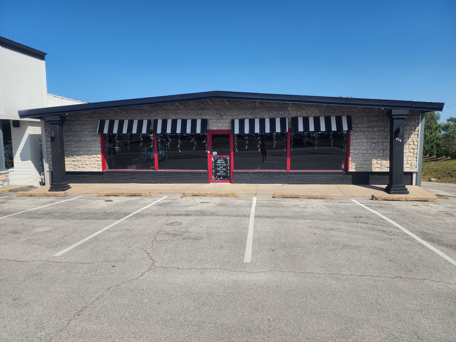 Restaurant for Sale - Restaurants for Sale