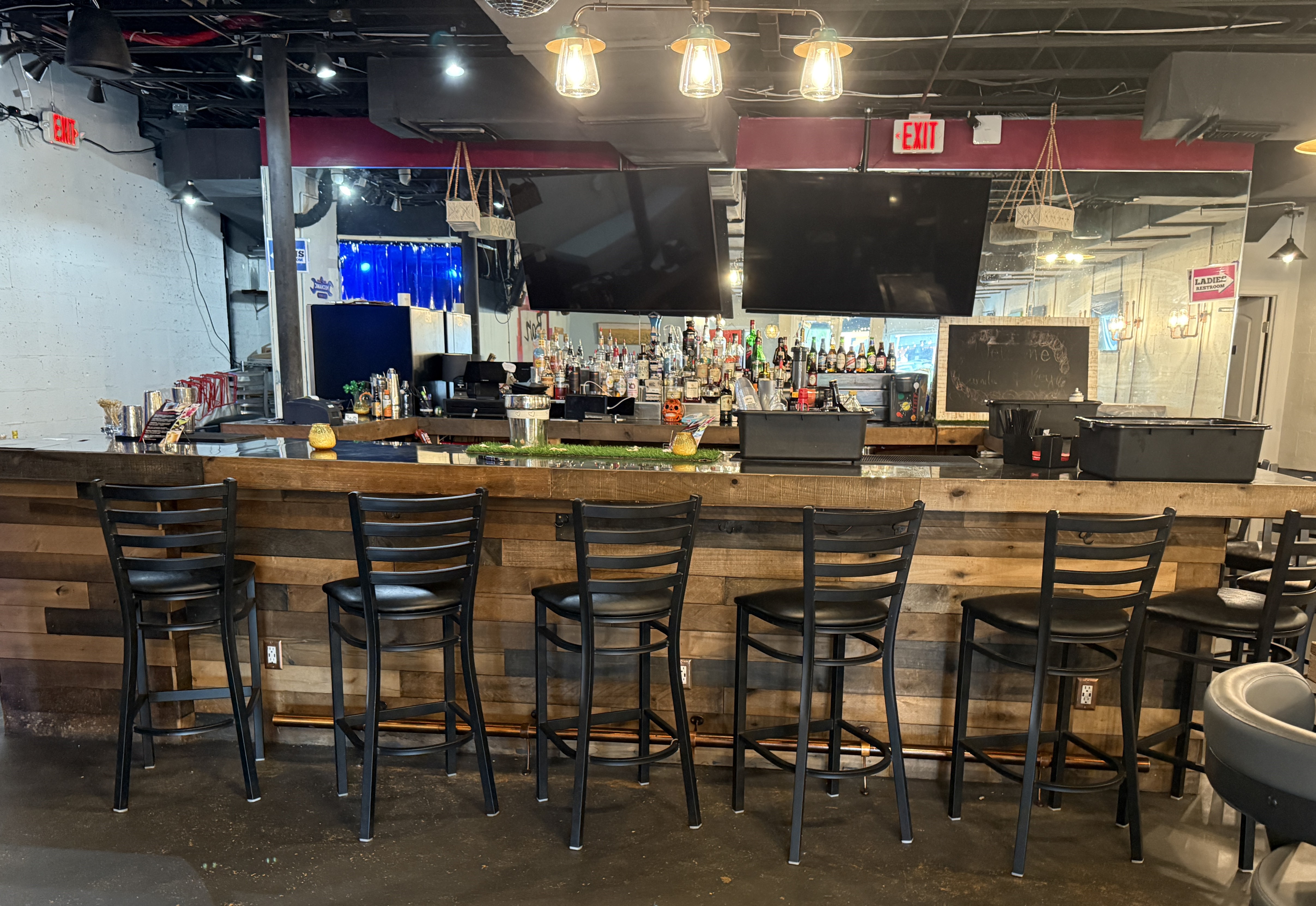 Restaurant for Sale - Restaurants for Sale